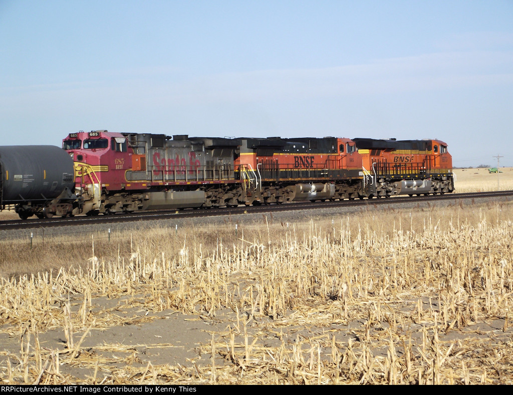 BNSF 685